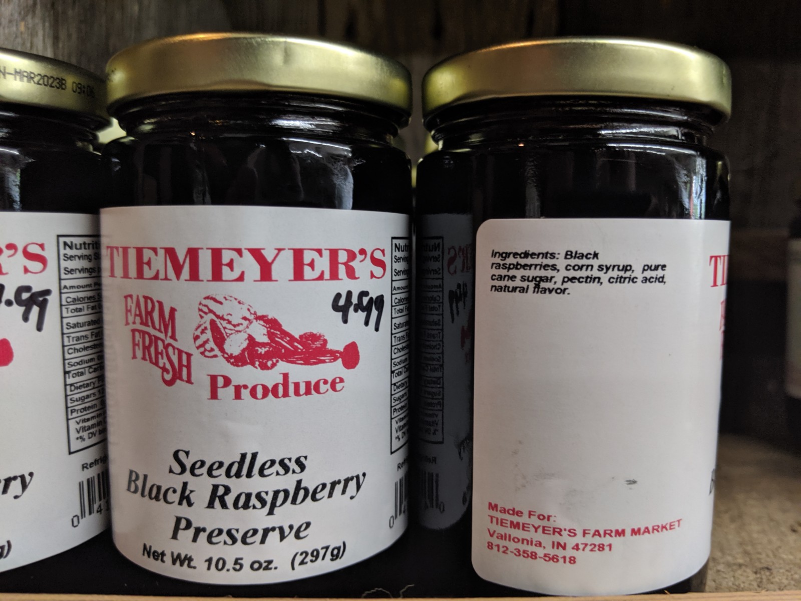 Seedless Black Raspberry Preserve 10.5 oz jar – Tiemeyers Market